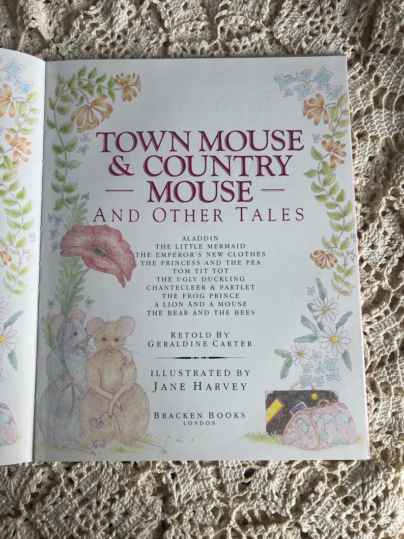 Town Mouse & Country Mouse - and Other Tales - Retold by Jane Harvey ...