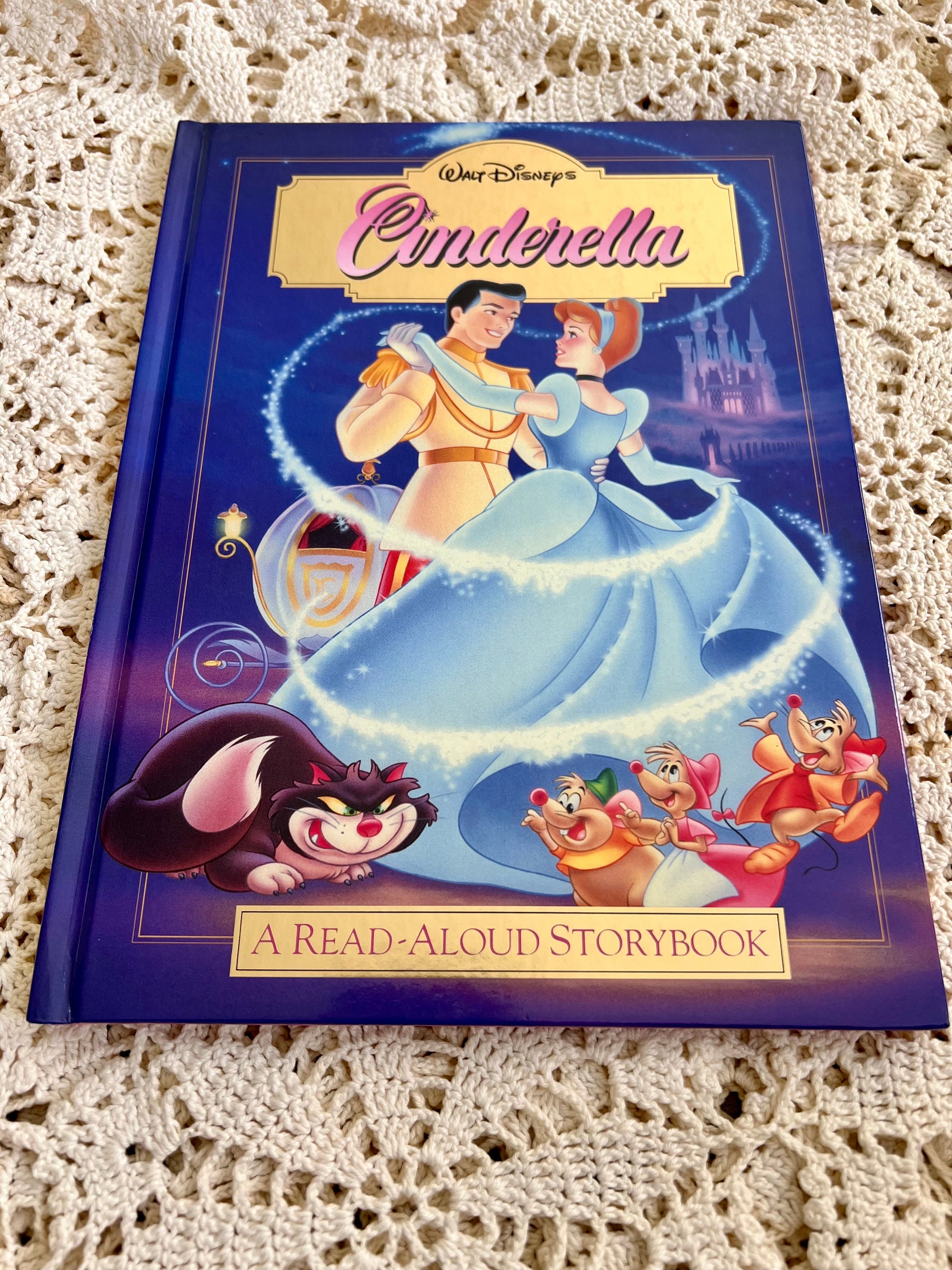 Walt Disney Cinderella A Read-aloud Storybook Hardcover Children’s Book ...