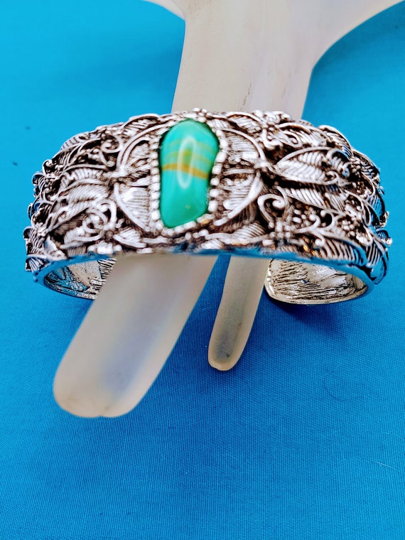 Faux Turquoise Bracelet - Gem