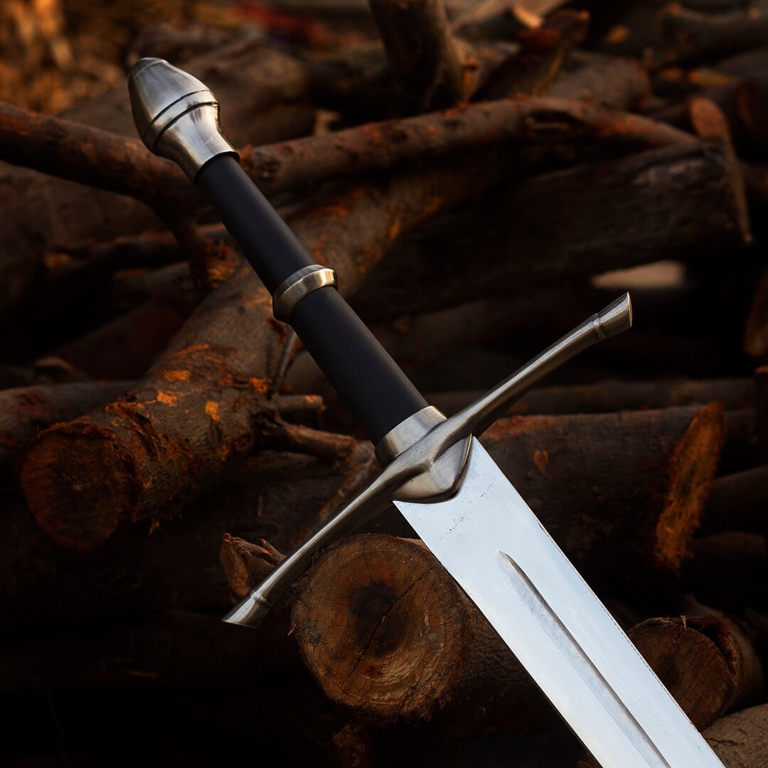 ANDURIL Sword of Strider, Custom Engraved Sword, LOTR Sword, Lord of ...