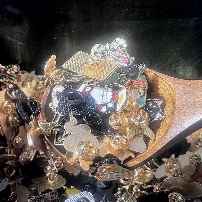 Scoops of Buttons - Etsy