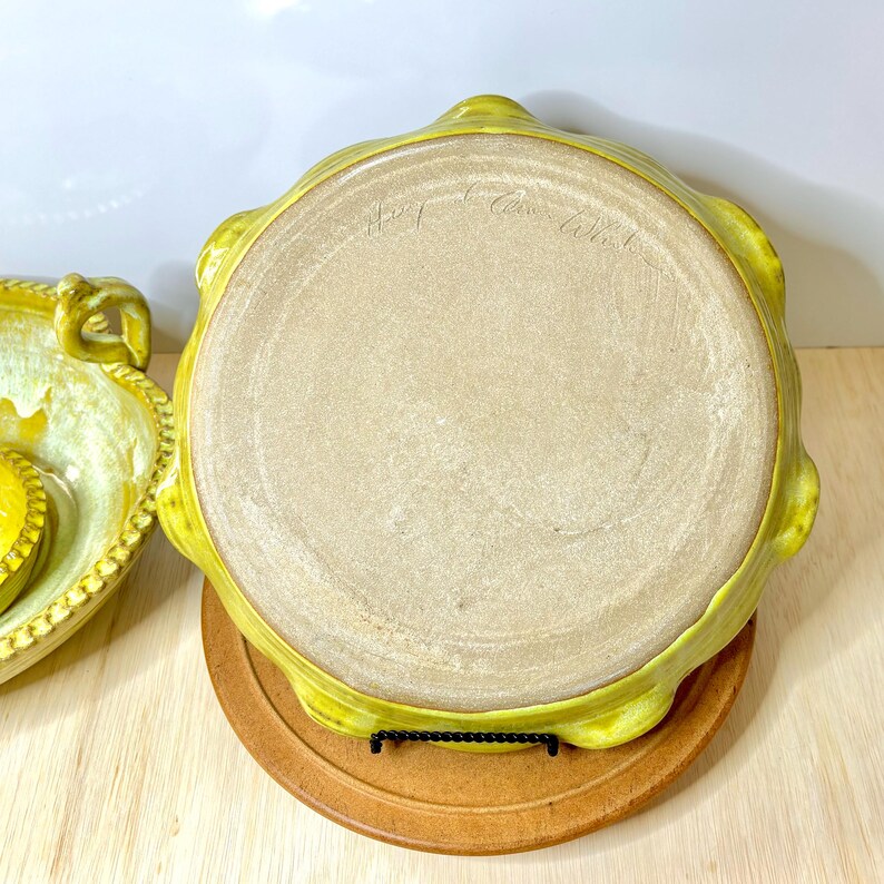 Hand-thrown Stoneware Pottery Set – Signed Huey & Anne Wheeler ...