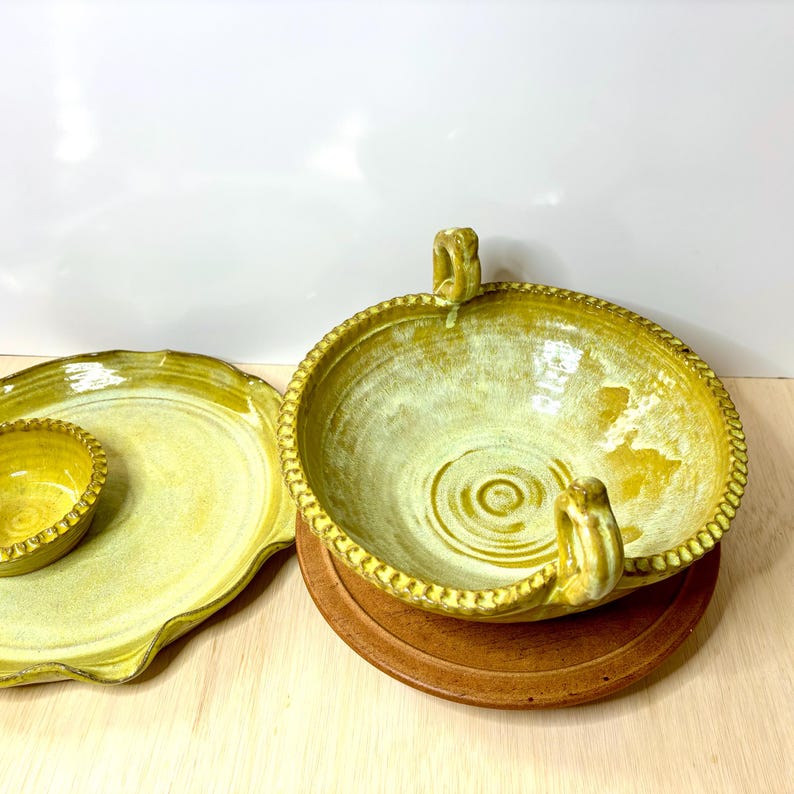 Hand-thrown Stoneware Pottery Set – Signed Huey & Anne Wheeler ...