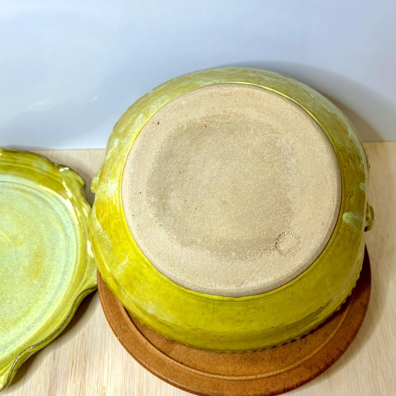 Hand-thrown Stoneware Pottery Set – Signed Huey & Anne Wheeler ...