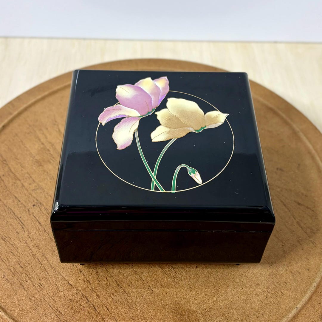 Vintage Japanese Lacquer Music Box: Hand-painted Floral Jewelry Case - Etsy