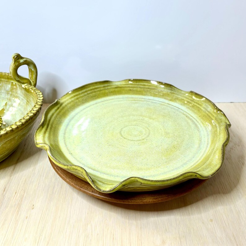 Hand-thrown Stoneware Pottery Set – Signed Huey & Anne Wheeler ...