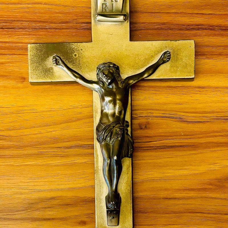 Realistic Crucifix - Etsy