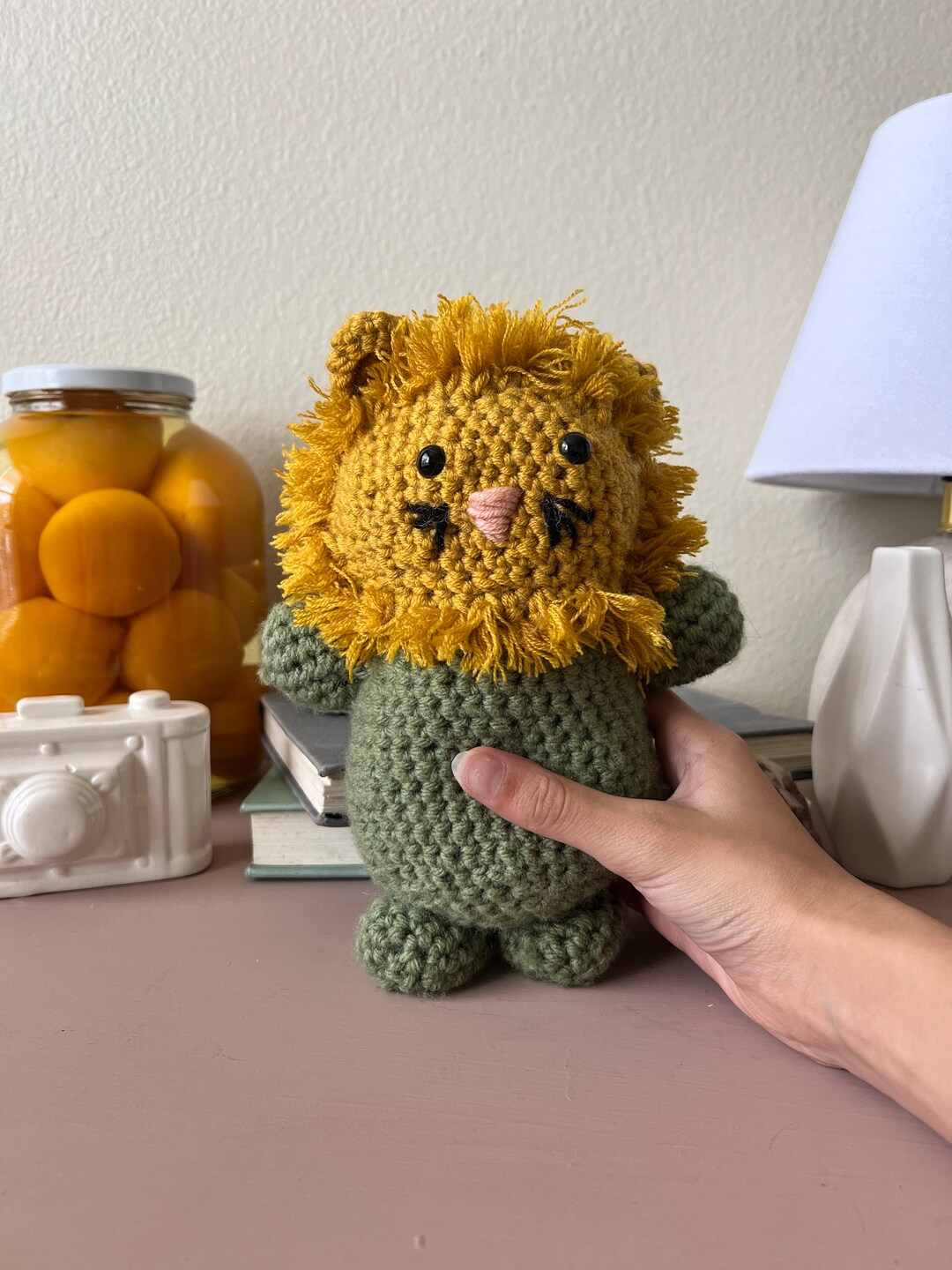 Dandylion Crochet Lion-faced Flower Stuffie - Etsy