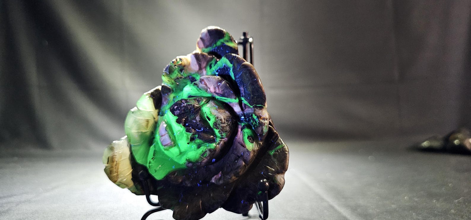 Volcano Agate Flower Unique Healing Crystal Natural Gemstone Decor ...
