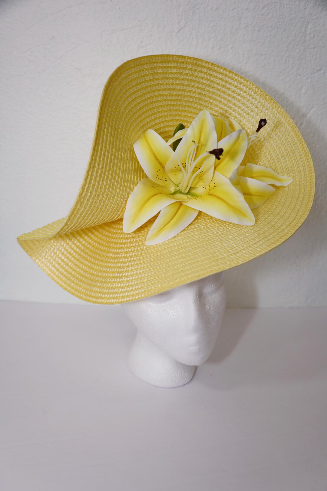 Butter Yellow Fascinator Kentucky Derby Hat Lemon Lily Flowers ...