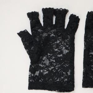 Black Lace Fingerless Gloves Floral Gothic Victorian Cropped Hand ...