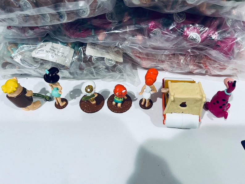 Vintage Flintstones Figures & Toys From the 90' | Pick Your Favorite ...