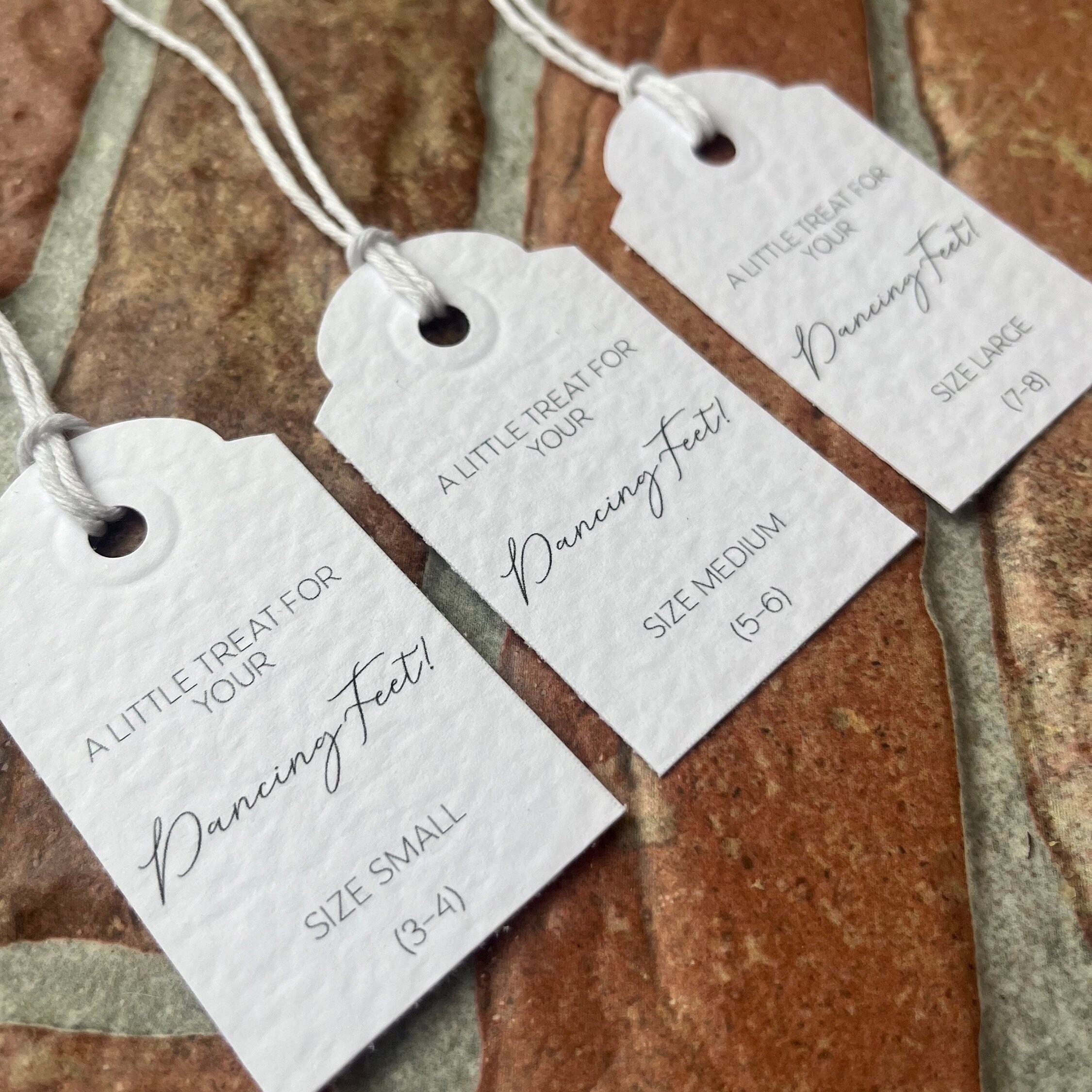 SCALLOPED Edge Wedding Flipflop Tags With Matching Twine. - Etsy UK