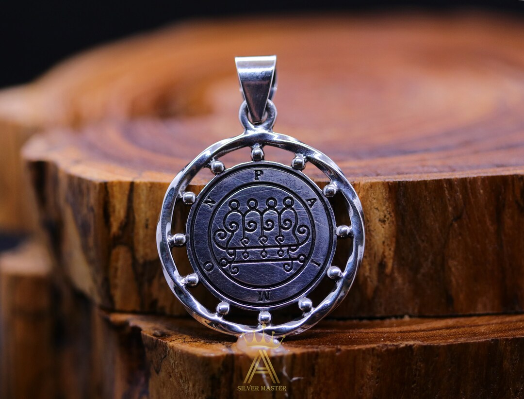 King Paimon Pendant Silver King Paimon Pendant Round Silver Pendant ...