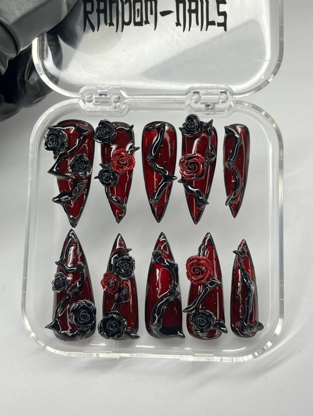 Nails Red Roses, Blood Nails, Halloween Gothic Nails, Gothic Nails ...