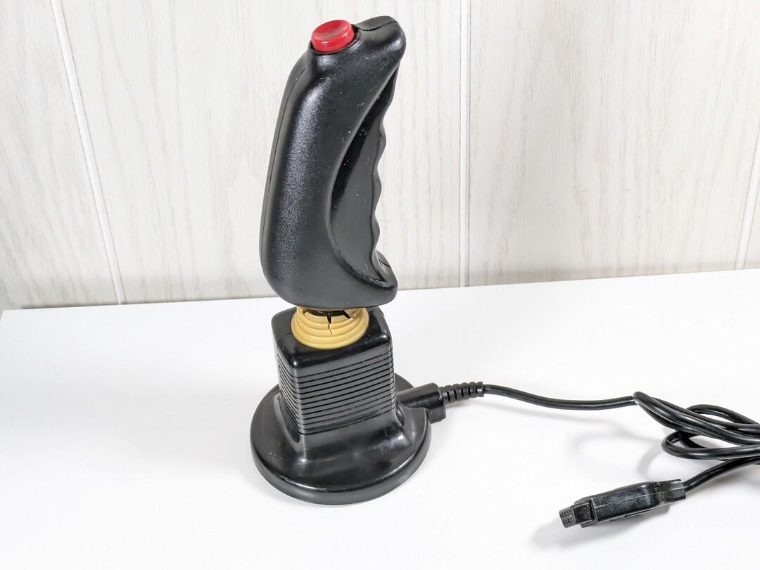 Atari 2600 C64 Universal Joystick Flight Stick Vintage Gaming ...