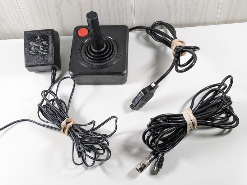 Atari 2600 Jr Console Bundle/pack - Includes Console, Manual ...