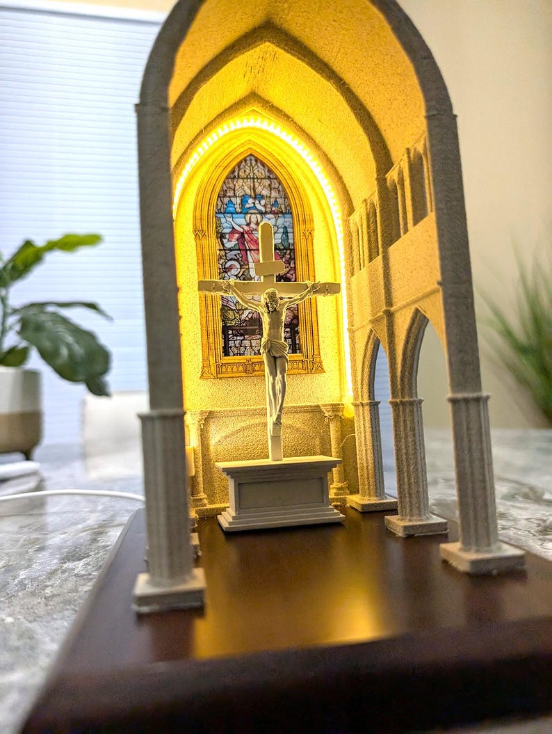 Mini Church Chapel Lamp – JESUS Crucifix, Stained-glass Style - Etsy