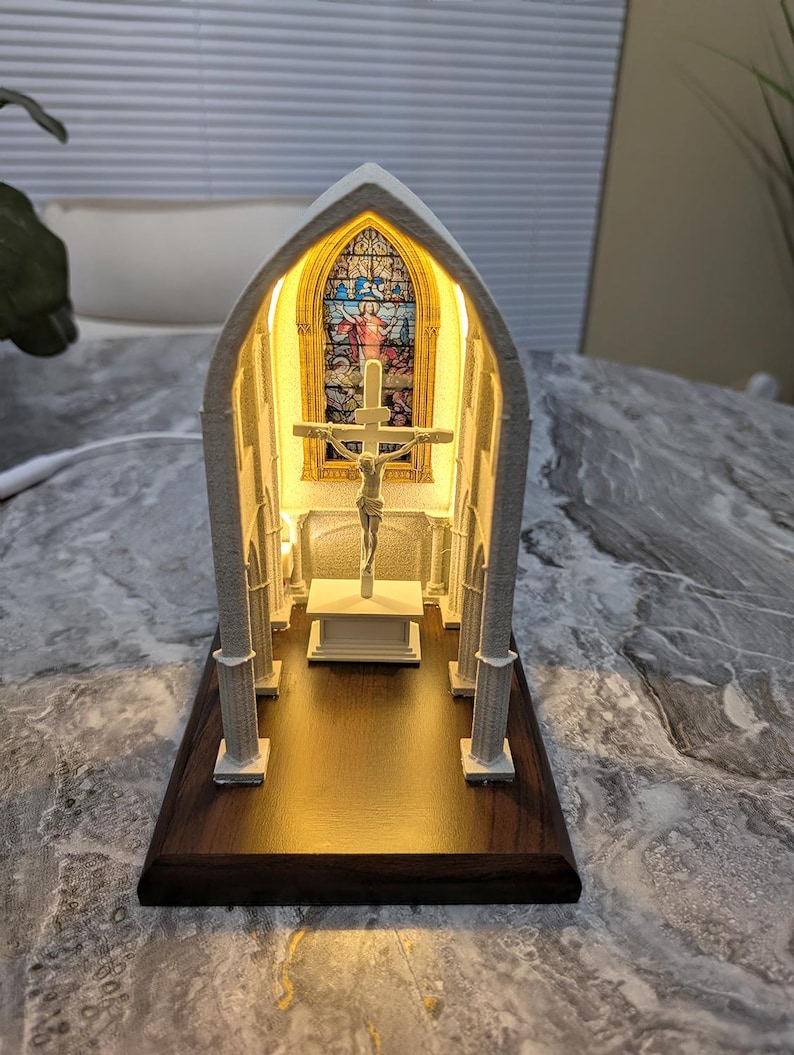 Mini Church Chapel Lamp – JESUS Crucifix, Stained-glass Style - Etsy
