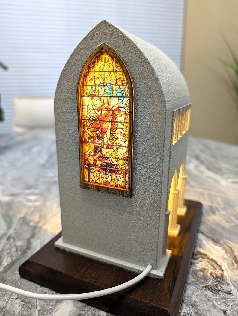 Mini Church Chapel Lamp – JESUS Crucifix, Stained-glass Style - Etsy