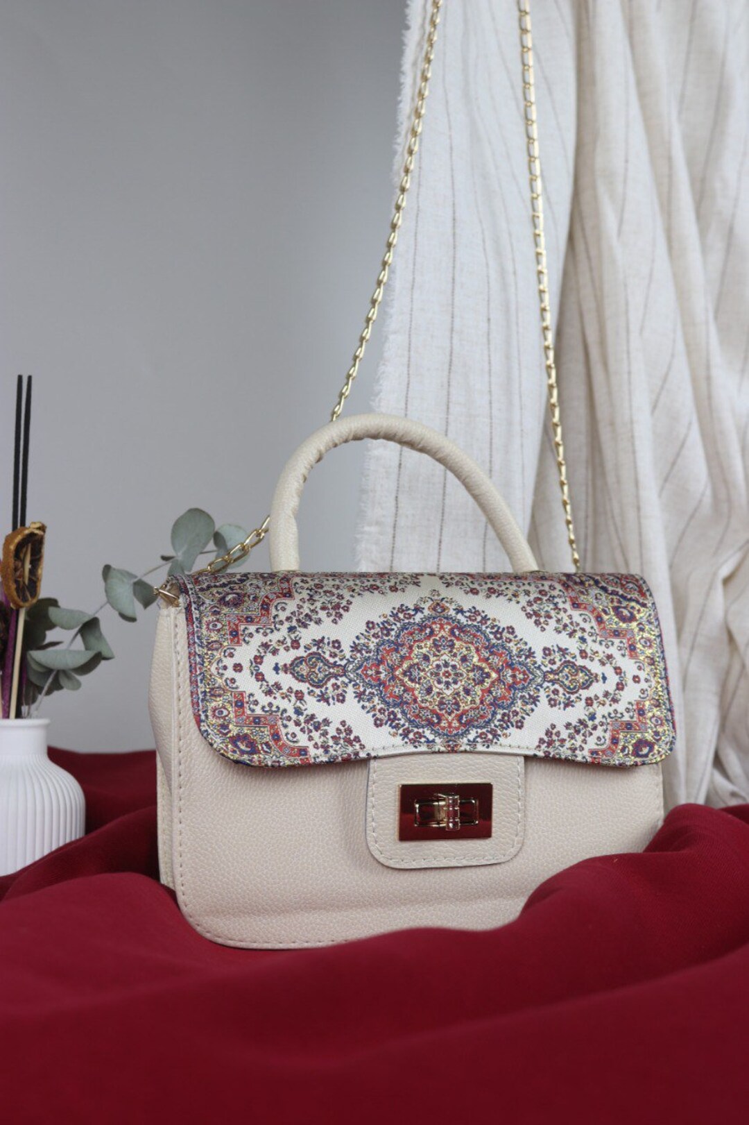Ethnic Print Bag in White Color, Carpet Bag, Turkish Bag, Shoulder Bag ...