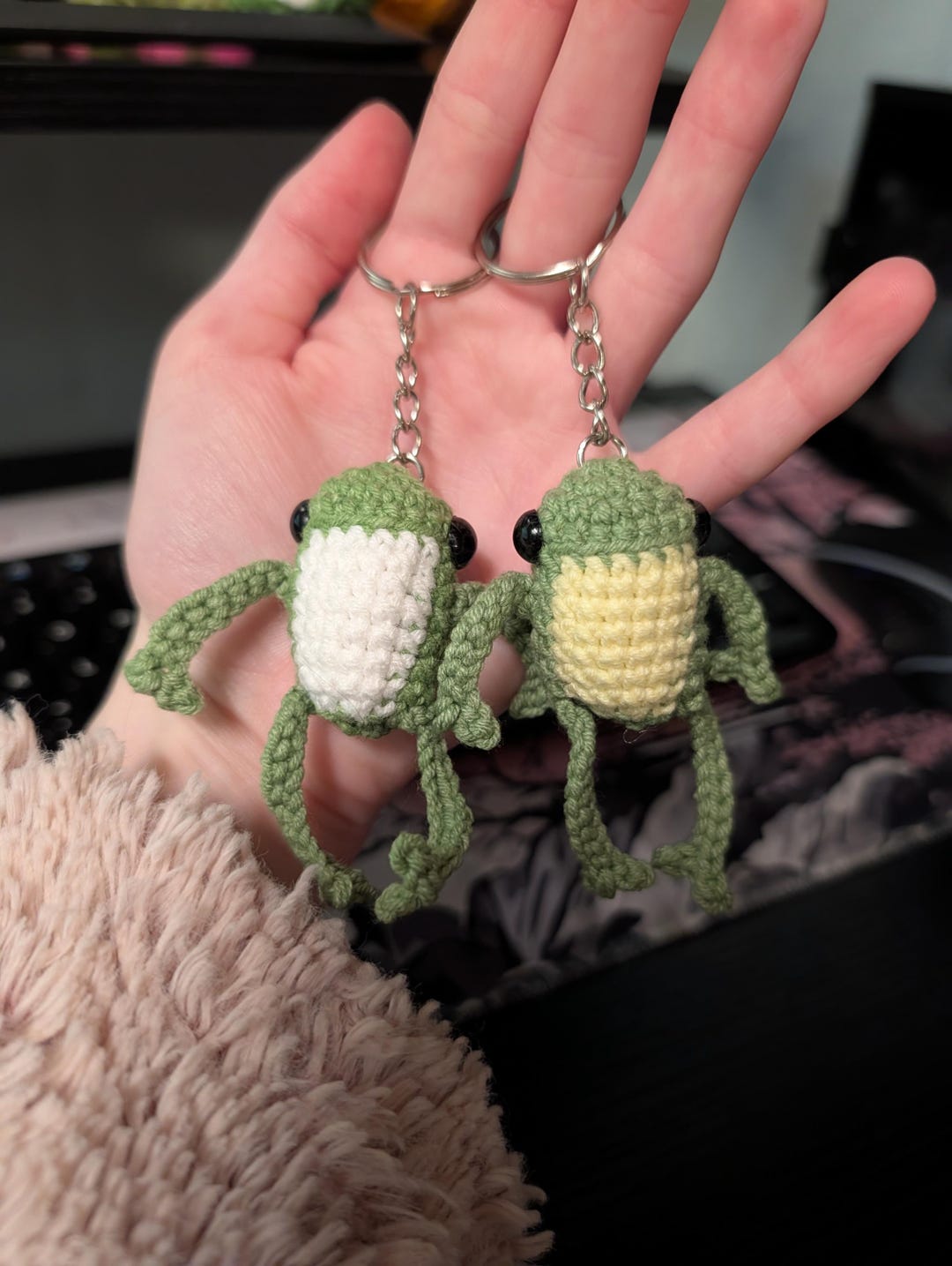 Tiny Amigurumi Frog Keychains - Etsy