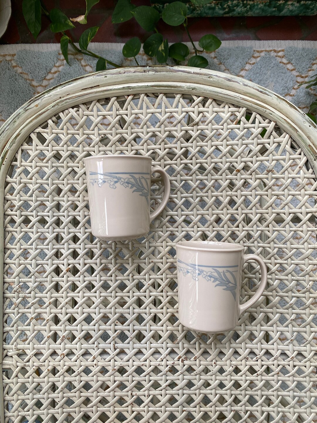 Corning White & Blue Floral Mug Set - Etsy