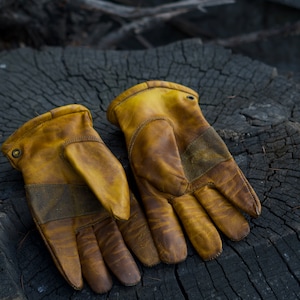 Handmade Leather Bushcraft Gloves: Fire Resistant Camping Gloves - Etsy