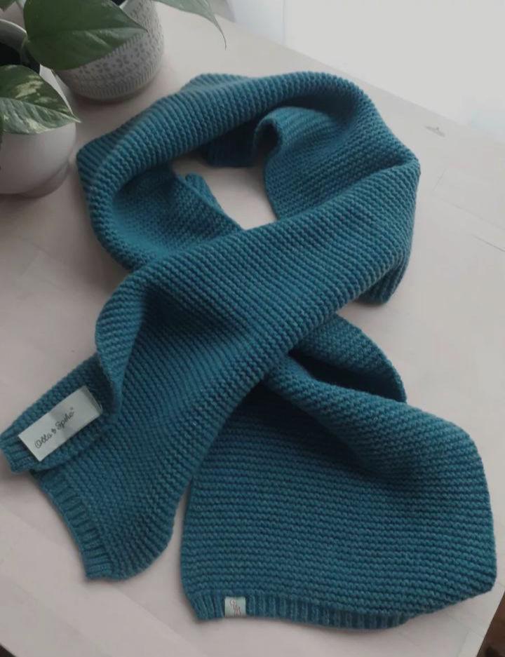 100% Wool Otto and Spike Teal Knitted Scarf Winter Knit Australian ...