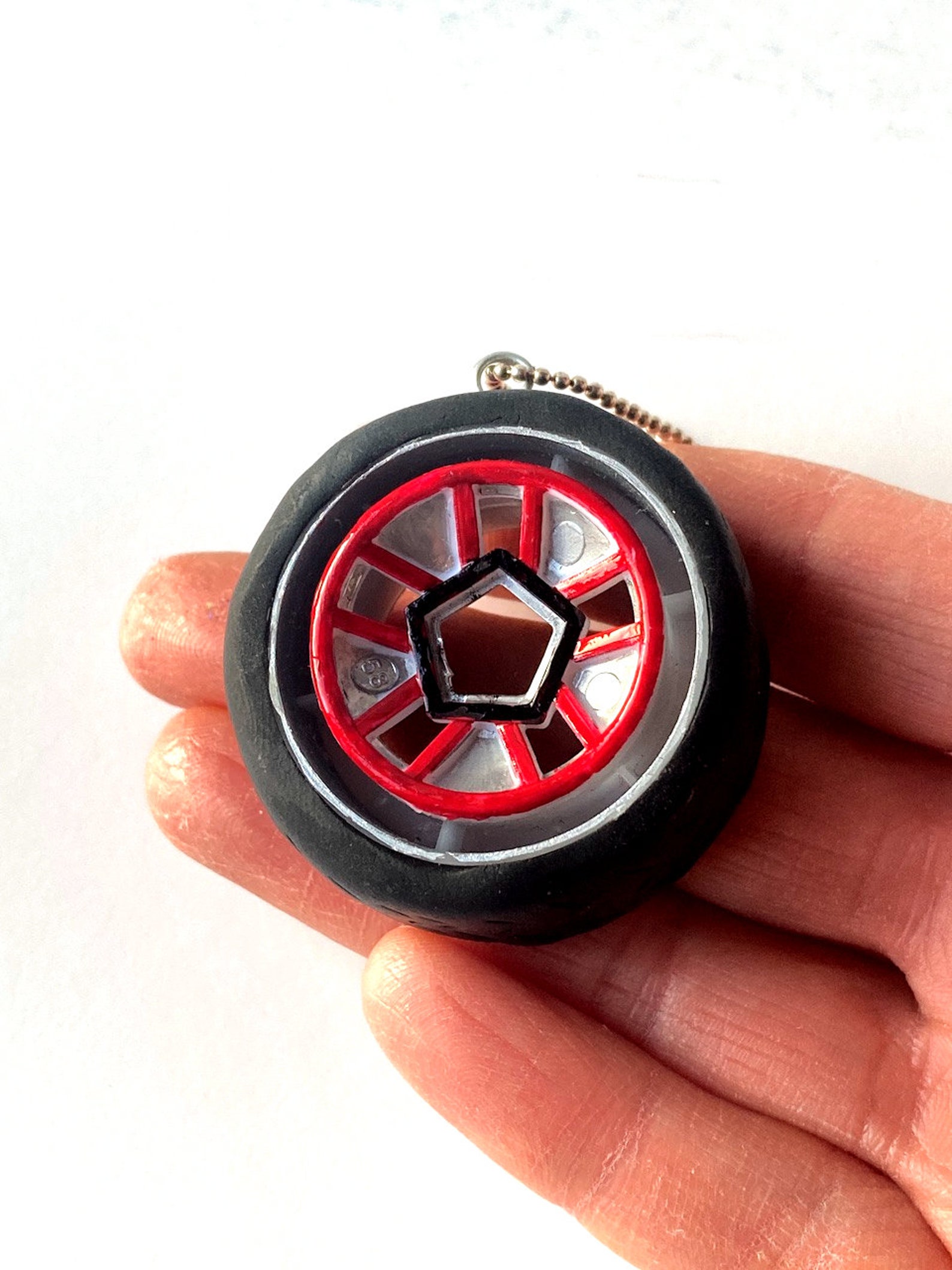 Necklace Formula 1 Miniature F1 Race Car Tyre Handmade Charm Necklace ...