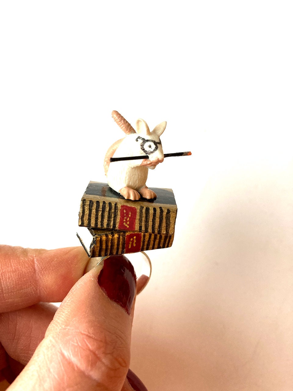 Ring the LIBRARY RAT Bookworm Miniature Rat With Pile of Mini Books ...