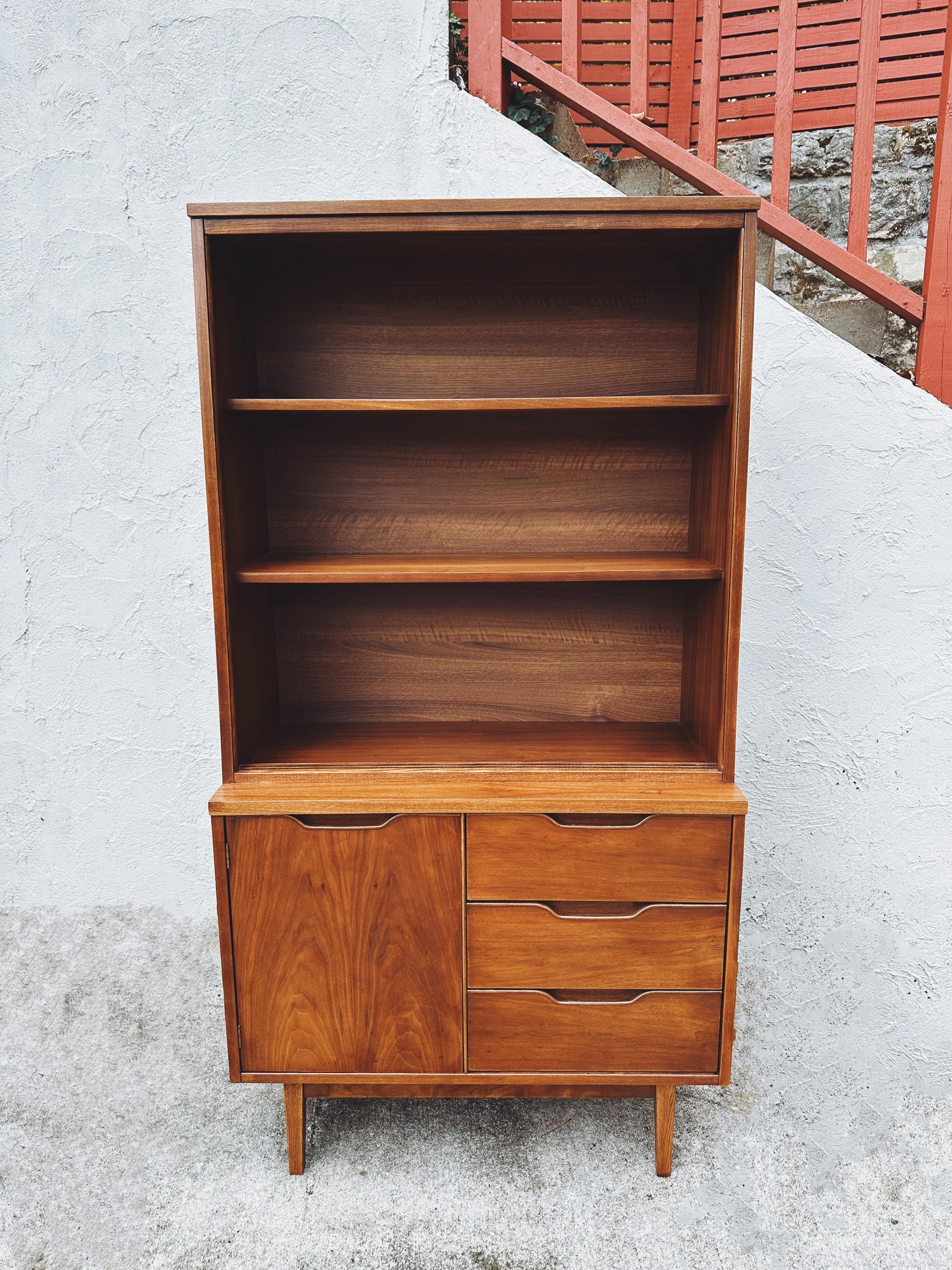 Distinctive furniture by stanley hutch store