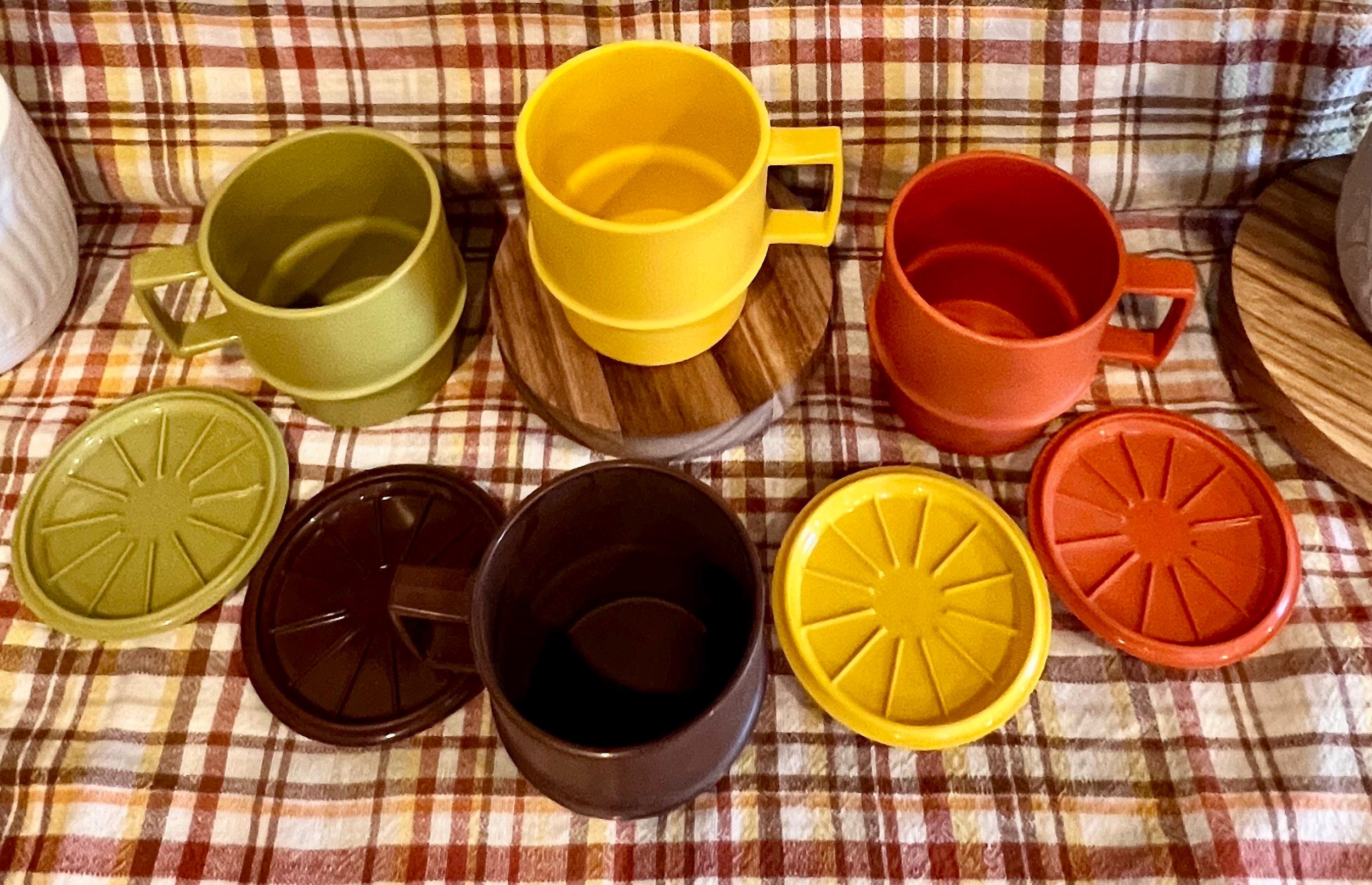 Vintage Stackable Tupperware Mugs With Lids - Etsy