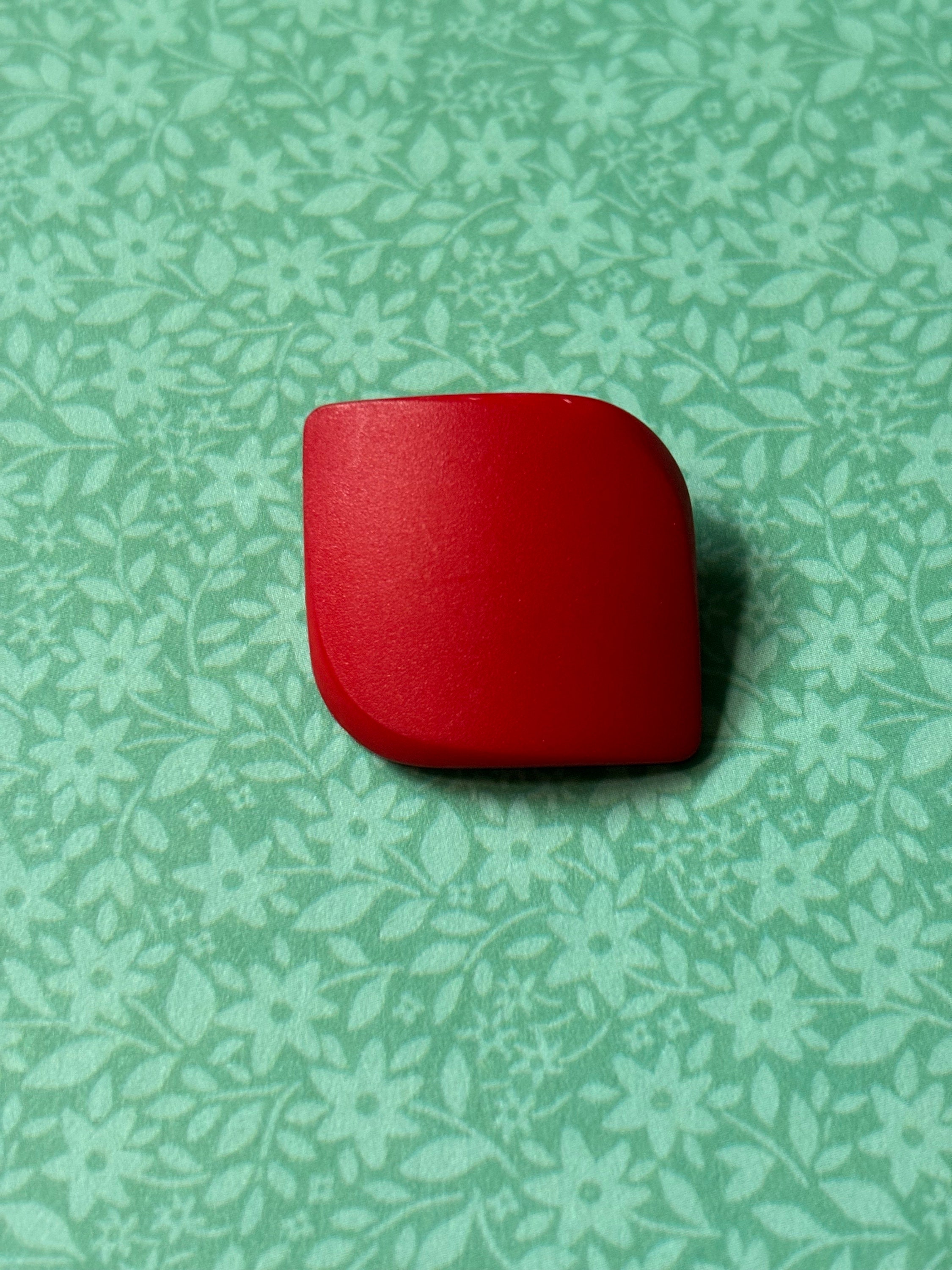 Set of 2 Red Chunky Triangular Vintage Buttons - Etsy