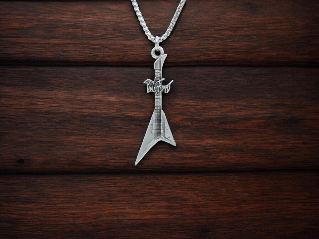 Pink Floyd Guitar Knitted Chain Necklace High Quality Pink Floyd ...
