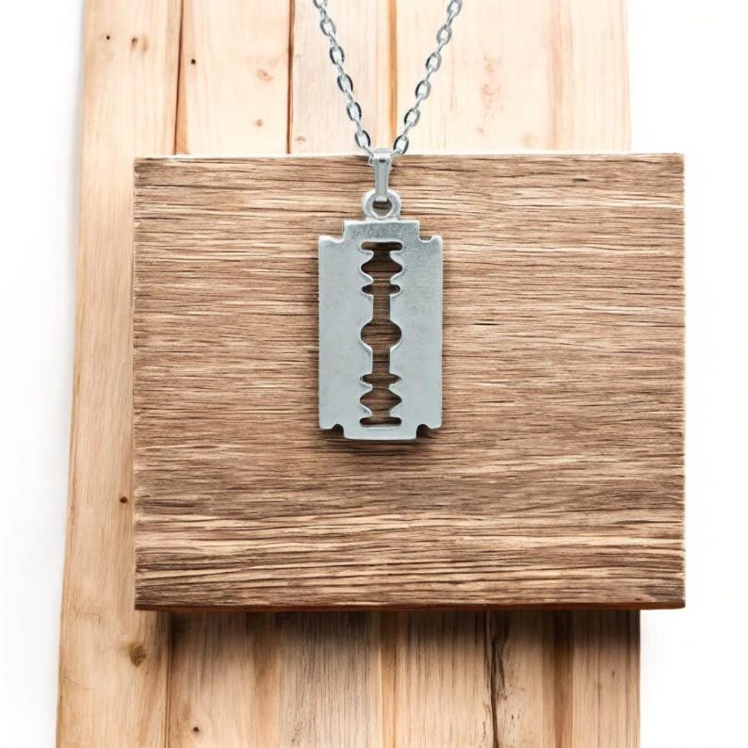 Razor Wire Necklace Silver Plated. Edgy Razor Wire Pendant Necklace ...