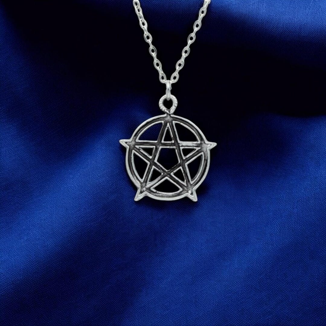 Silver Plated Pentagram Wicca Symbol Chain Necklace - Unisex.pentagram Wicca Necklace - Silver ...