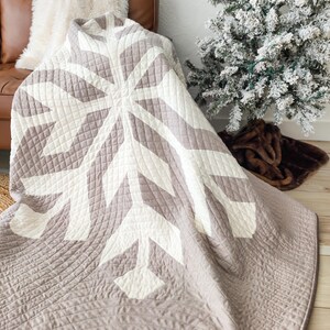 Flake Quilt Pattern Paper Pattern - Etsy