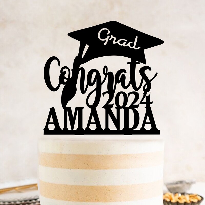 College Cake - Etsy