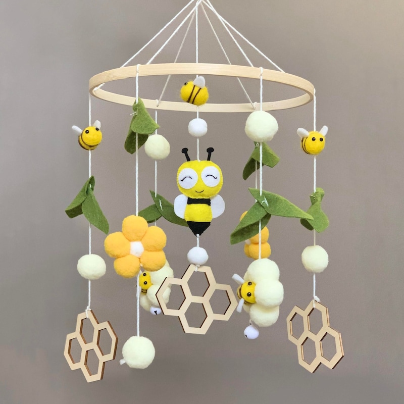Bee Mobile - Etsy