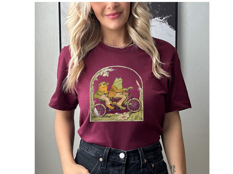 Frog and Toad Crewneck Shirt, Frog and Toad Shirt, Vintage Classic Book ...