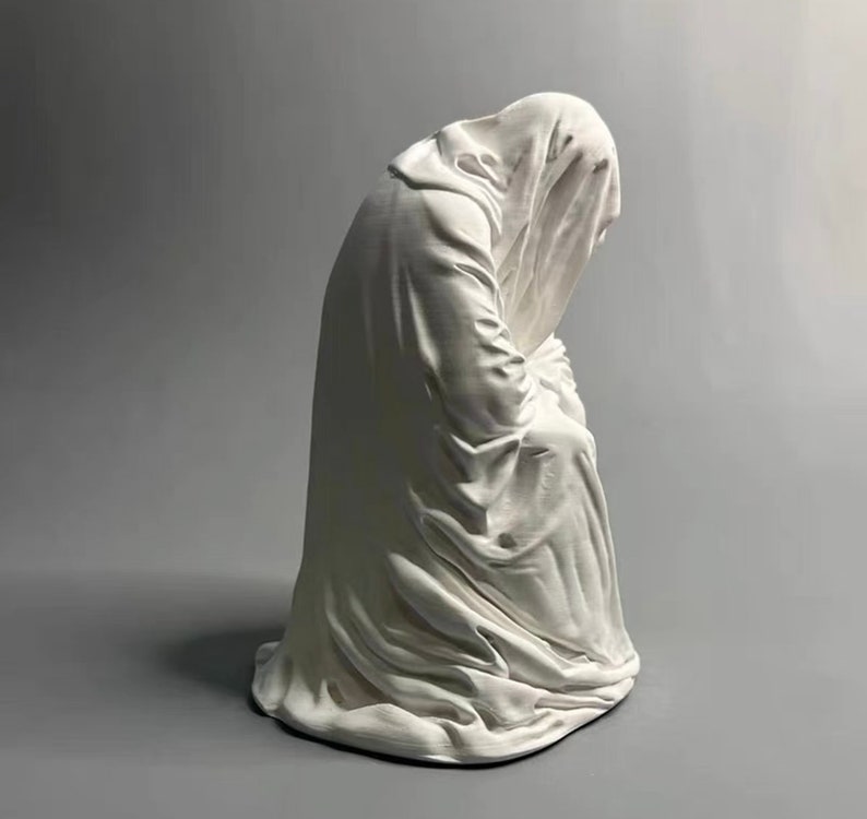 Cloak of Conscience Wizards' Gown Plaster Statue Saruman Dune Mystery ...