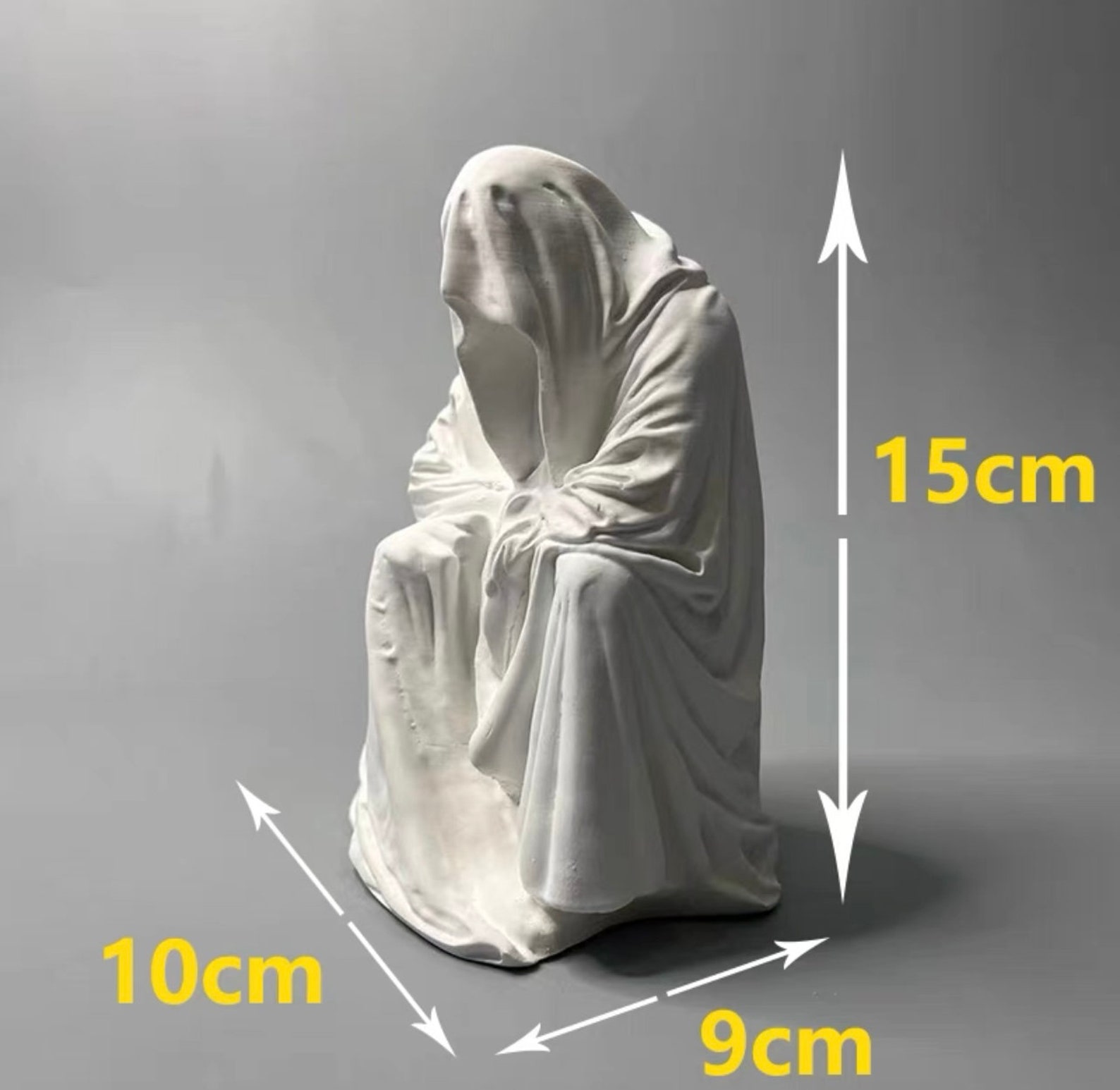 Cloak of Conscience Wizards' Gown Plaster Statue Saruman Dune Mystery ...