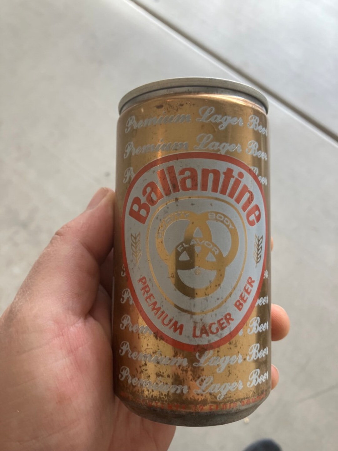 Vintage Early 1970's Full and Unopened Can of BALLANTINE Premium Lager ...