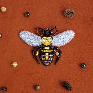 Bead Embroidery Kit Honey Bee. Seed Bead Brooch Kit. DIY Craft Kit ...