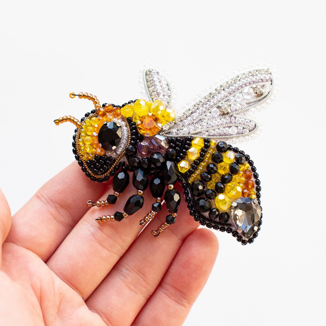 Bead Embroidery Kit Bee. Seed Bead Brooch Kit. DIY Craft Kit. Insect ...