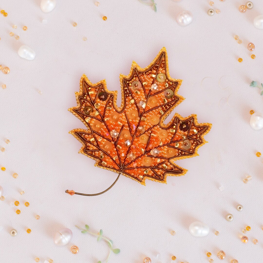 Maple Leaf Handmade Beaded Brooch, Floral Embroidery Brooch, Art Glass ...