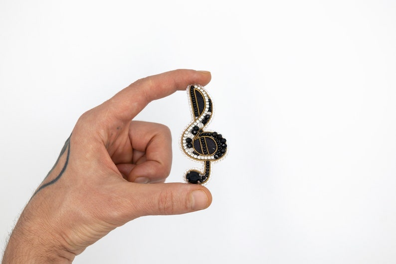 Treble Clef Handmade Beaded Brooch, Embroidery Brooch, Art Glass Pin ...