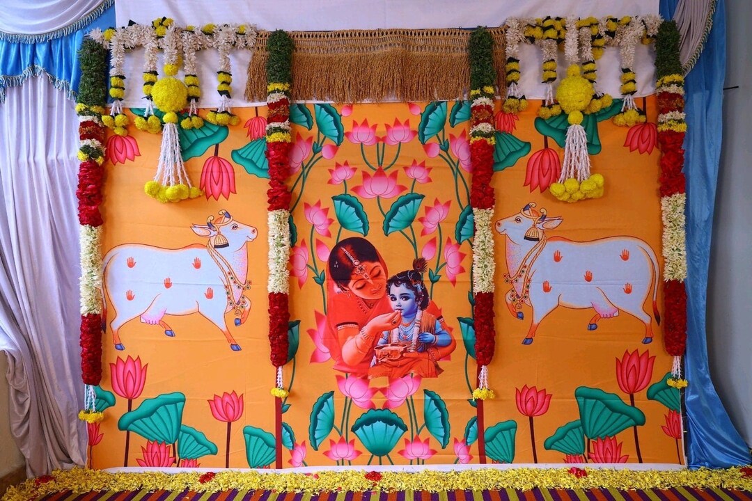 Yashoda Maiya and Krishna Ji Backdrop Cloth for Pooja / Janmashtmi ...