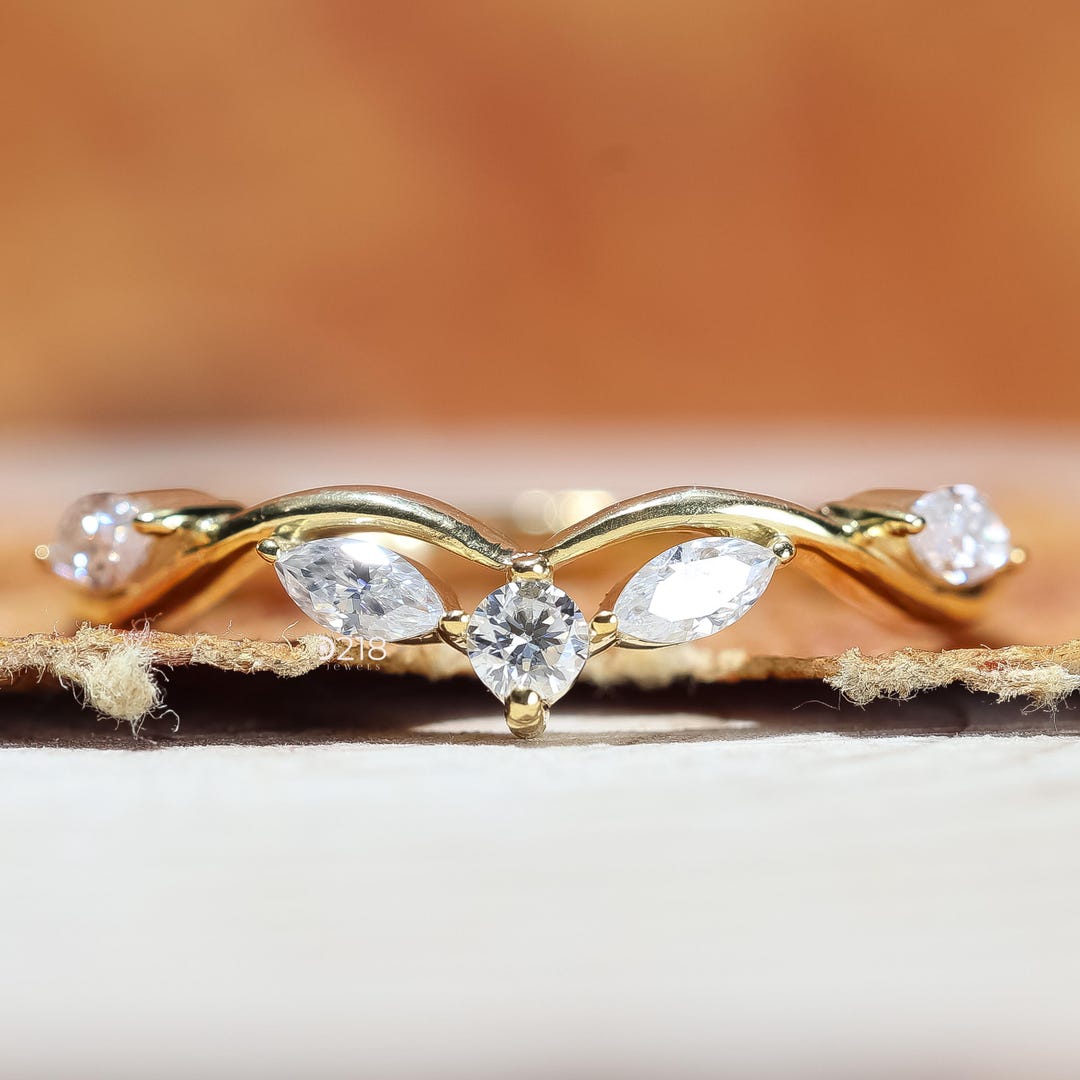 Marquise Cut CVD Diamond Anniversary Rings for Women, Gold Ring ...